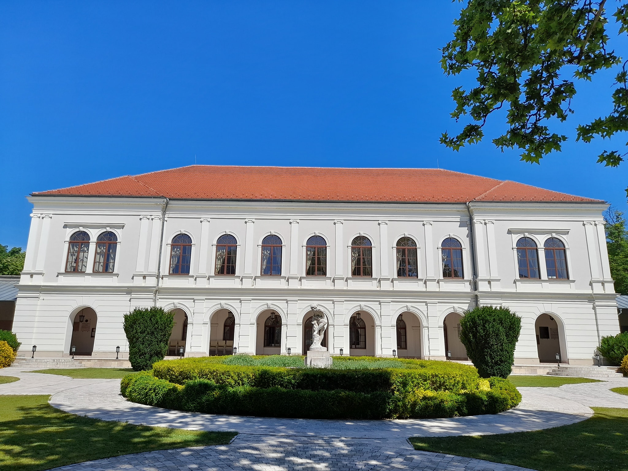 Travel from Budapest to Balatonfüred - Pickup Hungary Blog
